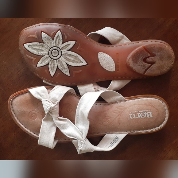 Born | Shoes | Born Off White Leather Thong Slip On Sandals Size 8 ...